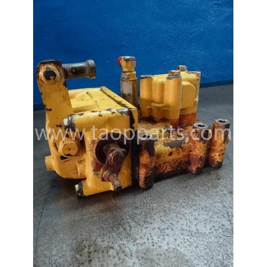 used Komatsu Valve from D155A-3 for Bulldozer