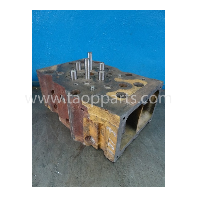 Komatsu Cylinder head for WA500-3 Wheel loader (Part Num. reference ...